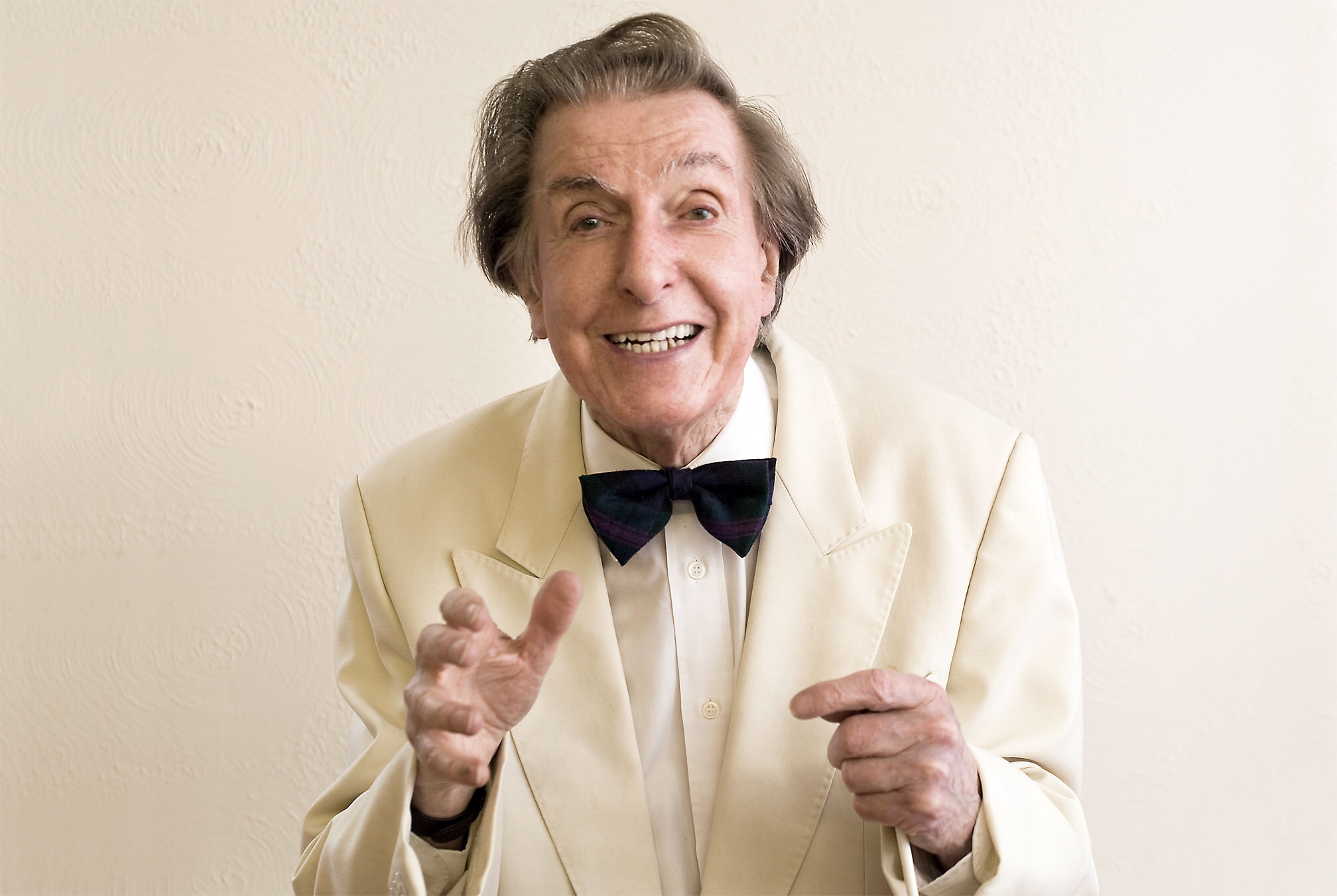 Bill Wilkie MBE (1922 – 2017) – Scottish Traditional Music Hall of Fame