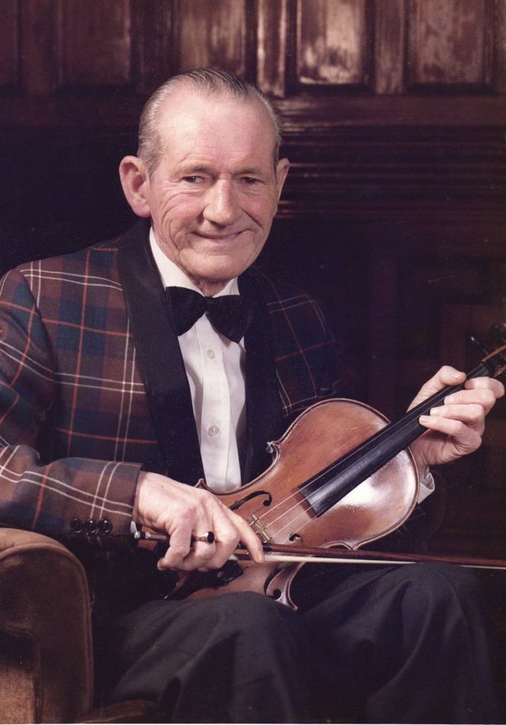 Angus Fitchet (1910-1998) – Scottish Traditional Music Hall of Fame