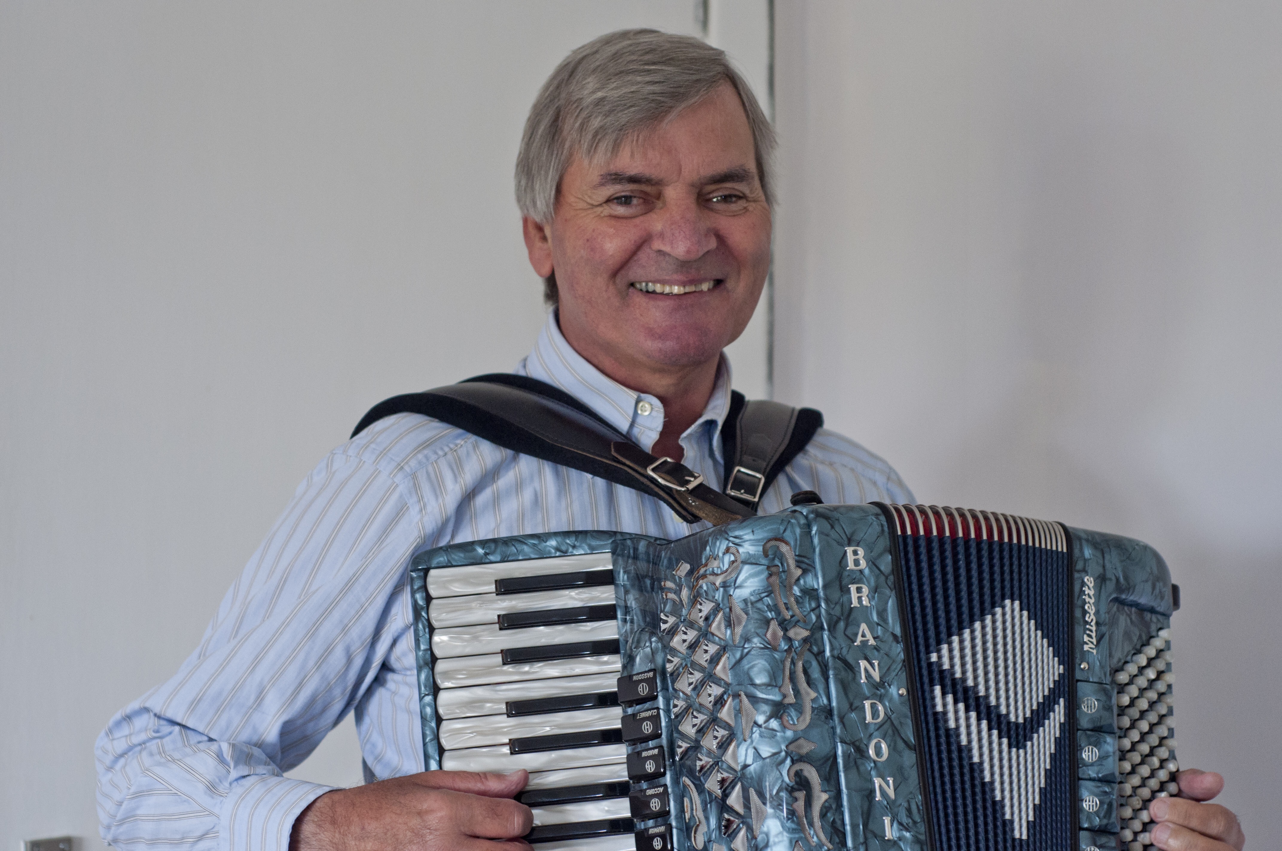 Peter Logue – Services To Charity – Scottish Traditional Music Hall of Fame