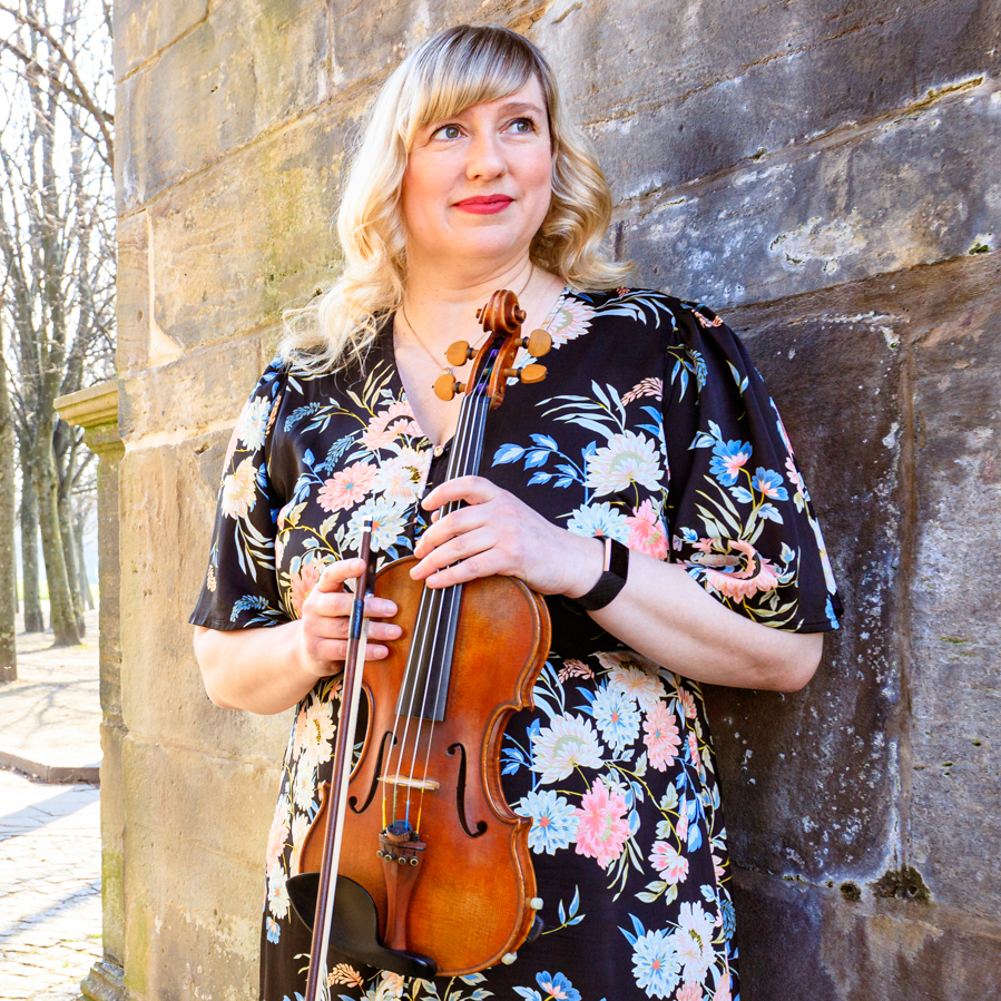 Hands Up for Trad’s Women in Music and Culture 2025: Seonaid Aitken ...